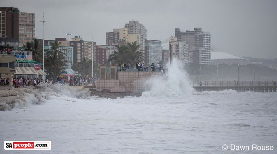 PHOTOS and VIDEO of Major Swell, Surfers on Big Waves in Durban, South ...