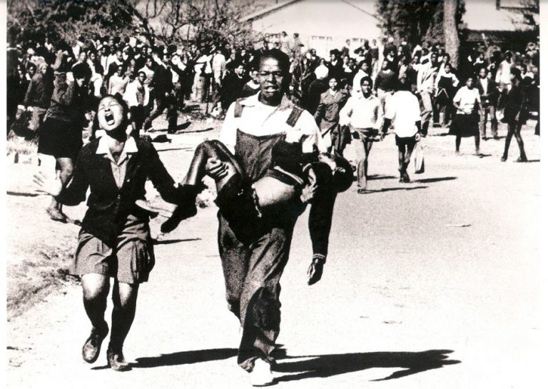 Photographer of Iconic Soweto Pic, Sam Nzima, Passes Away at 83 ...
