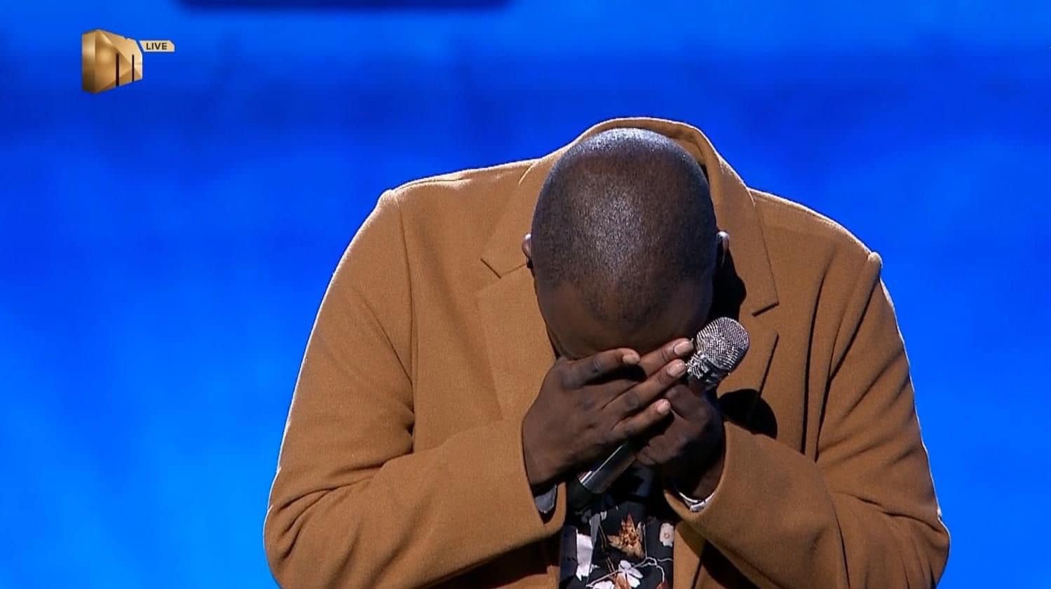 WATCH South Africa's Singing Policeman Taking Idols' Stage by Storm ...