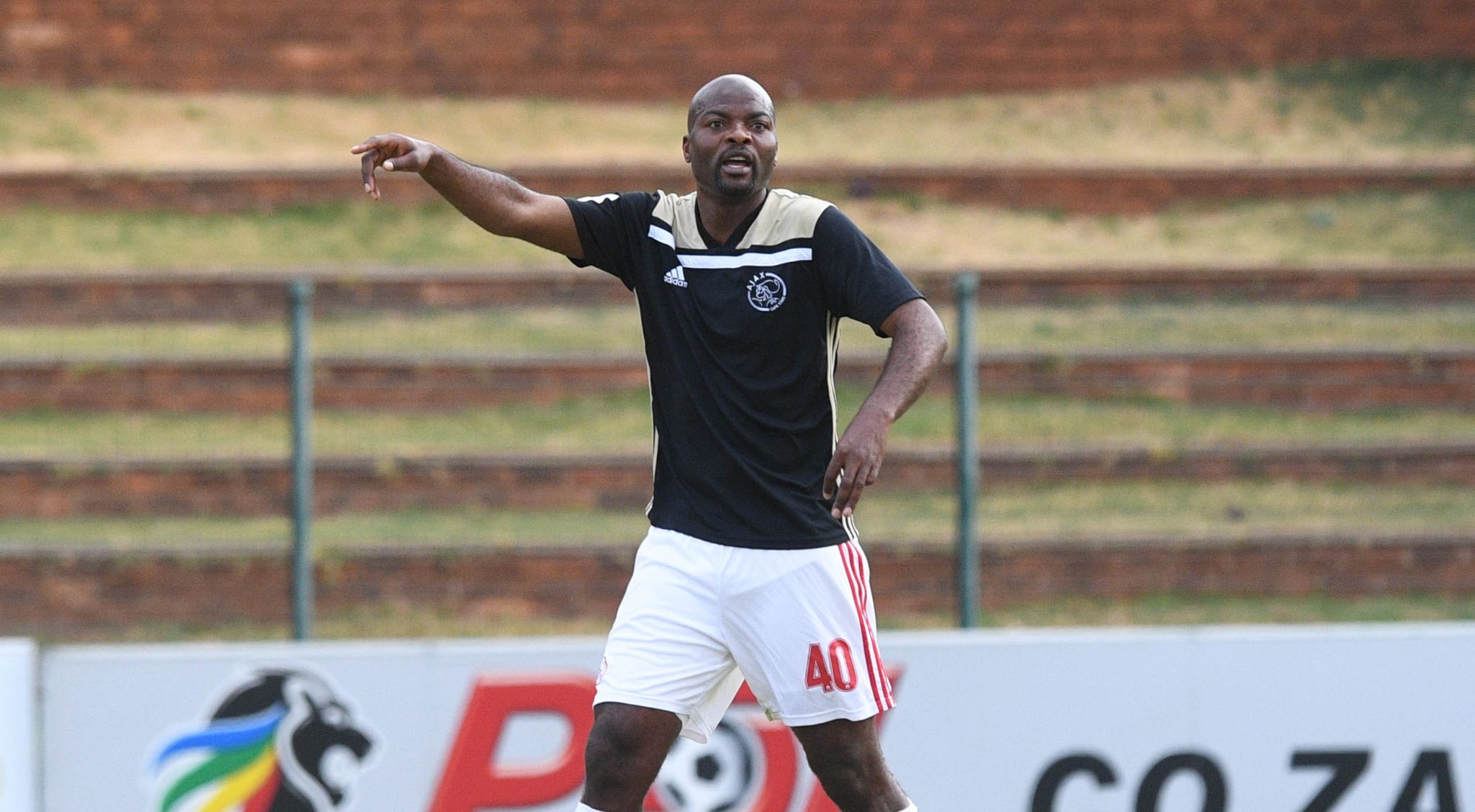 Orlando Pirates legend signs for African club - at 41